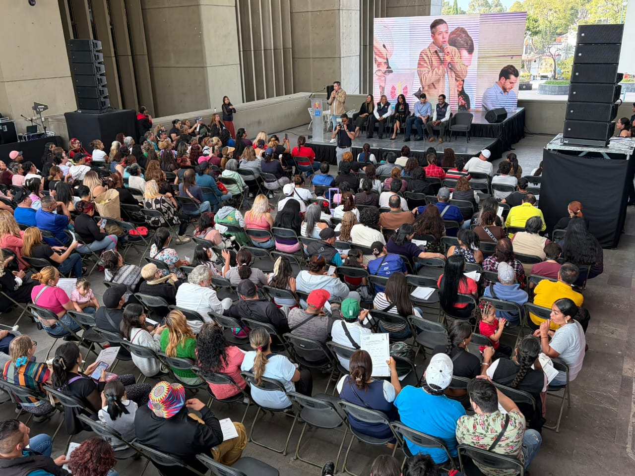 ALCALDÍA CUAUHTÉMOC ENTREGA APOYOS DE LOS PROGRAMAS SOCIALES PARA PERSONAS TRANS Y “CHAMBÉALE ...
